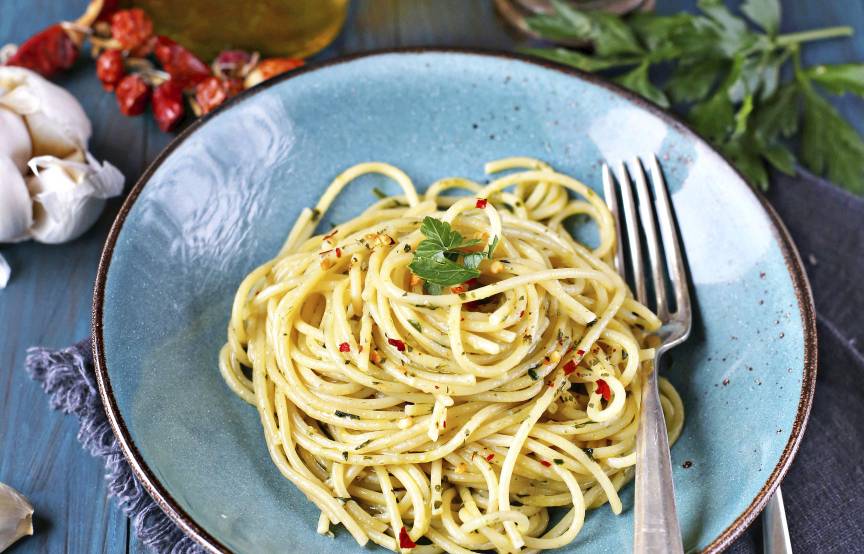 Spaghetti aglio, olio e peperoncino aus dem Monsieur Cuisine | ZauberMix