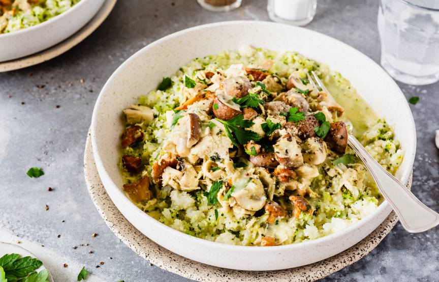 Brokkoli-Reis mit Hähnchen-Pilz-Soße im Monsieur Cuisine | ZauberMix