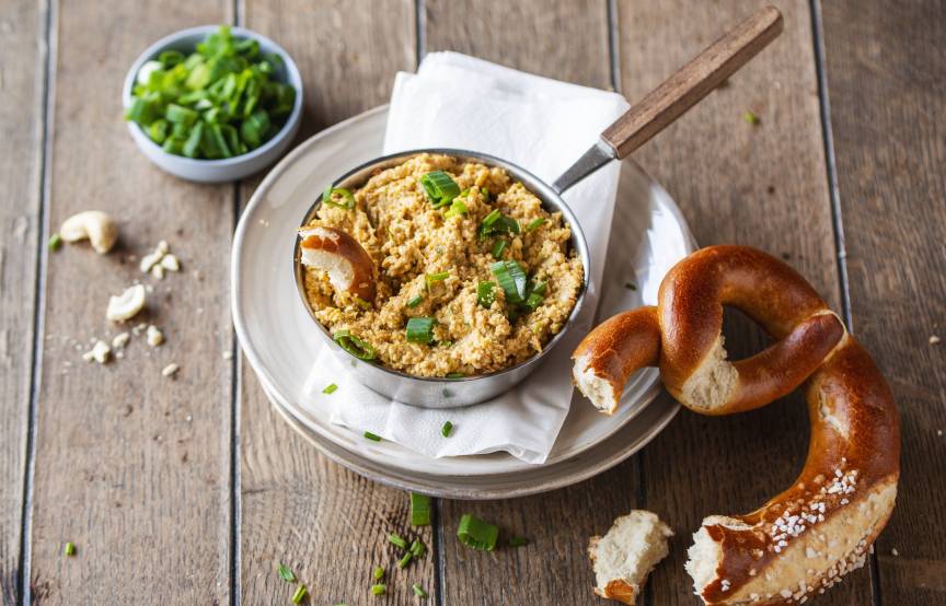 Veganer Obazda aus dem Monsieur Cuisine | ZauberMix