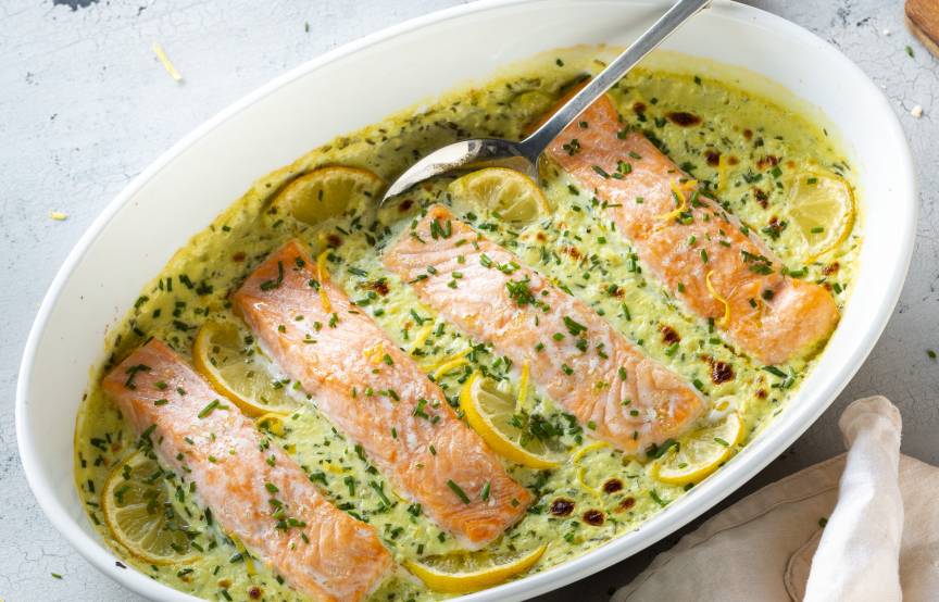 Wunderschone Lachs Mit Sosse Im Backofen Bild