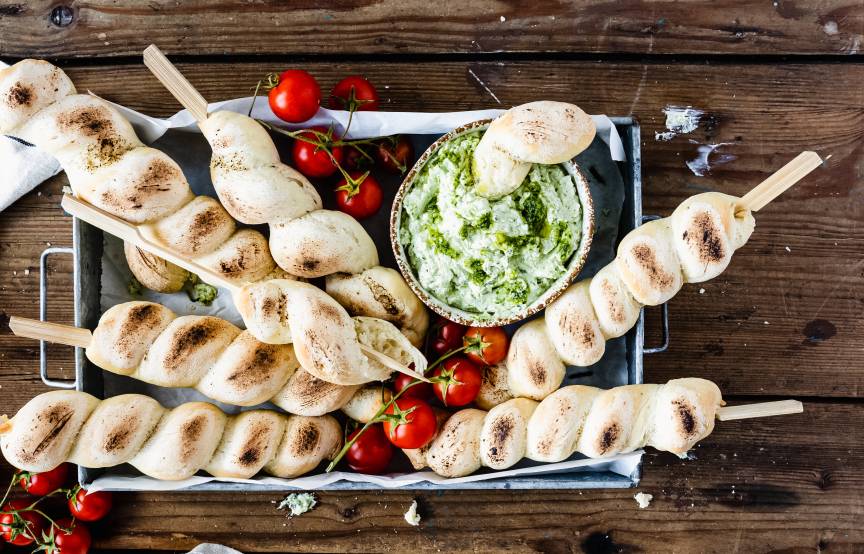 Stockbrot EINFACH selber machen | ZauberMix Club