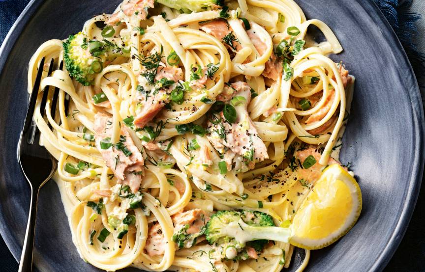 Cremige Lachs-Pasta mit Brokkoli | ZauberMix Club